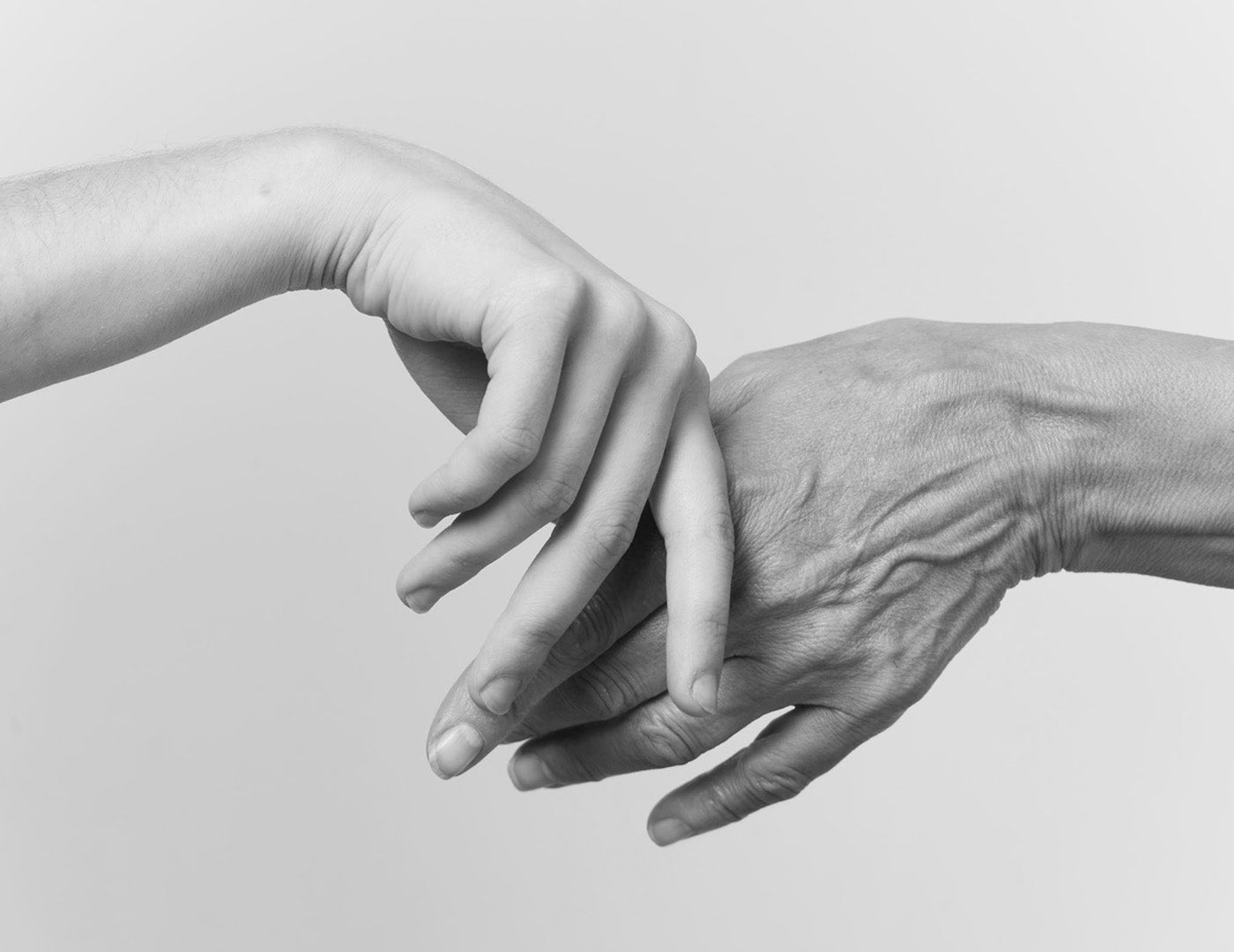 Hand Surgery & Hand Medicine – Prof. Dr. Robert Hierner